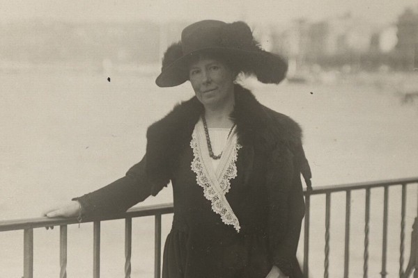 Peace Profiles: Winifred Coombe-Tennant, Britain’s first woman at the ...